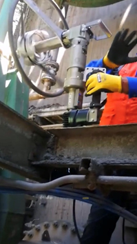 Cracking, opening, and closing handwheel-valves: how operators stay ...